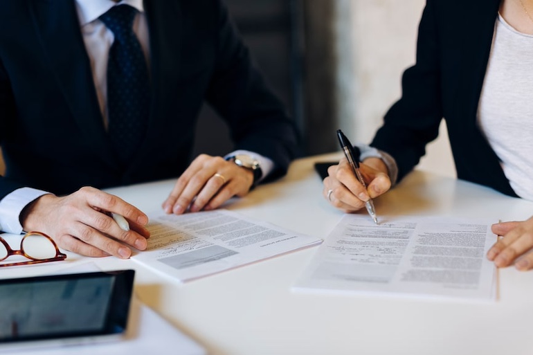 Maklerauftrag: Definition, Arten & Inhalt - ImmoScout24